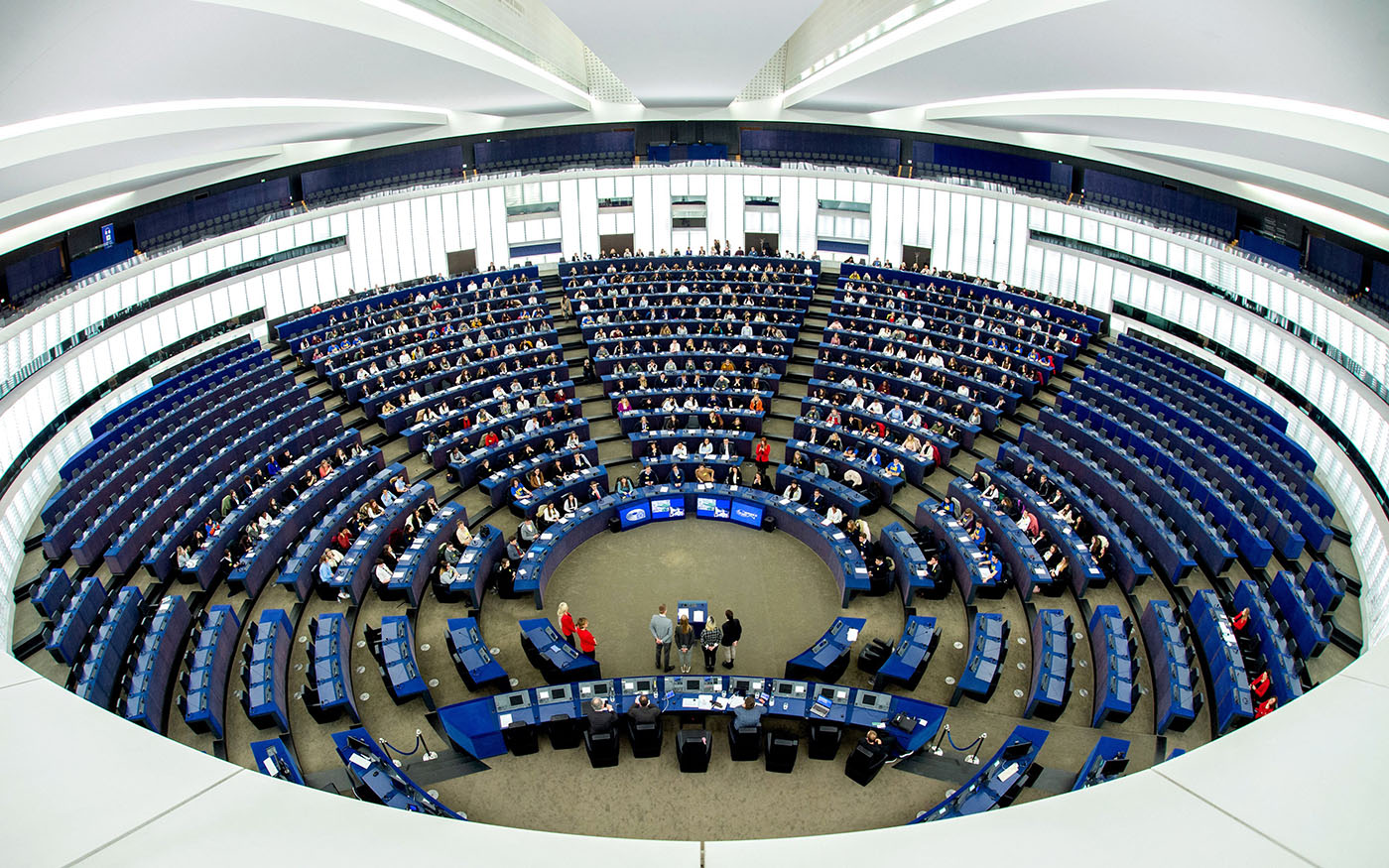 Le Parlement européen valide la réforme des règles budgétaires de l'UE | vie-publique.fr