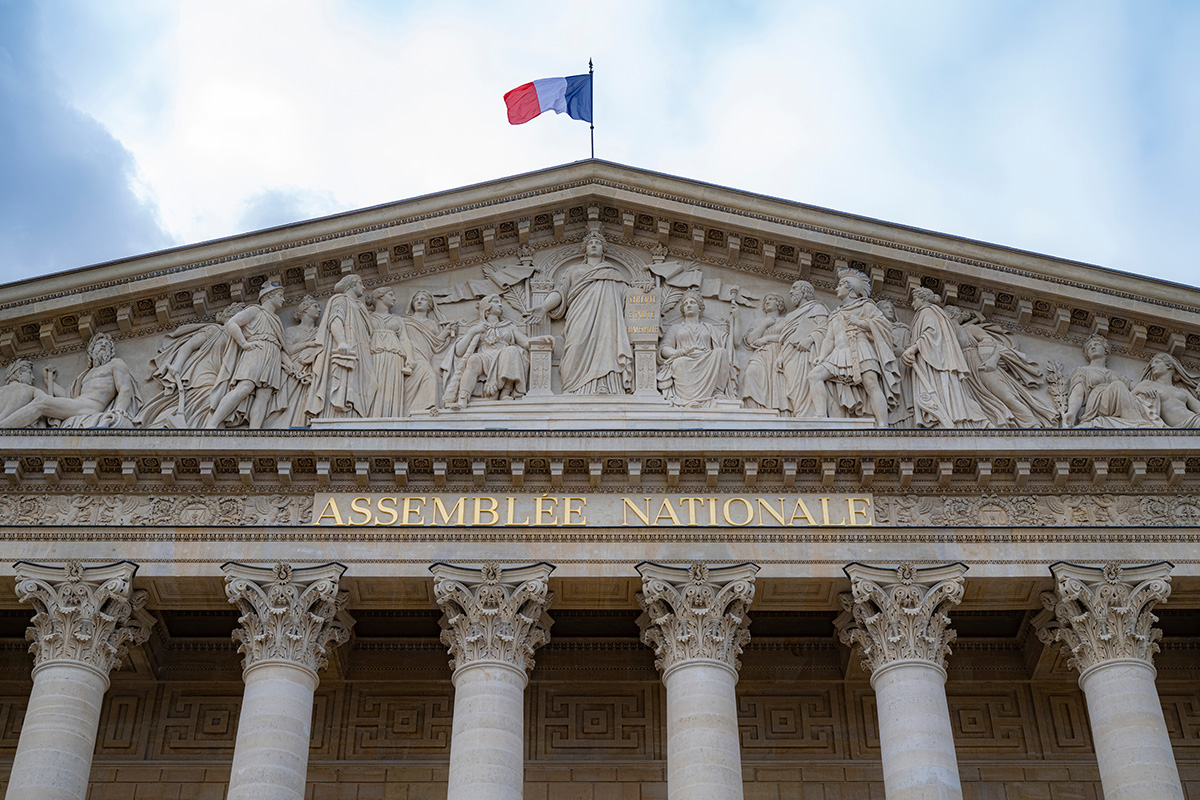 Législatives 2024 : le décret de convocation des électeurs est paru | vie-publique.fr