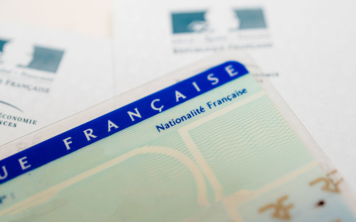 Accès à la nationalité française par réintégration : étude de l'Ined ...